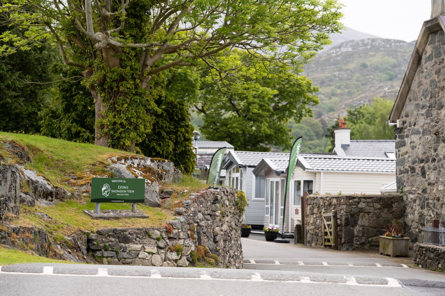 Lyon's Snowdon View Caravan Park | Touring & Camping Snowdonia