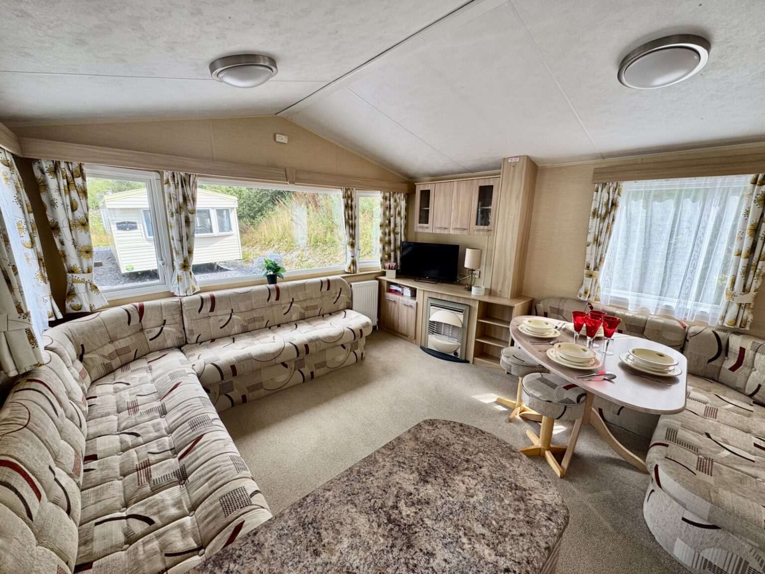 Lyons Snowdon View Caravan Park | Touring & Camping Snowdonia
