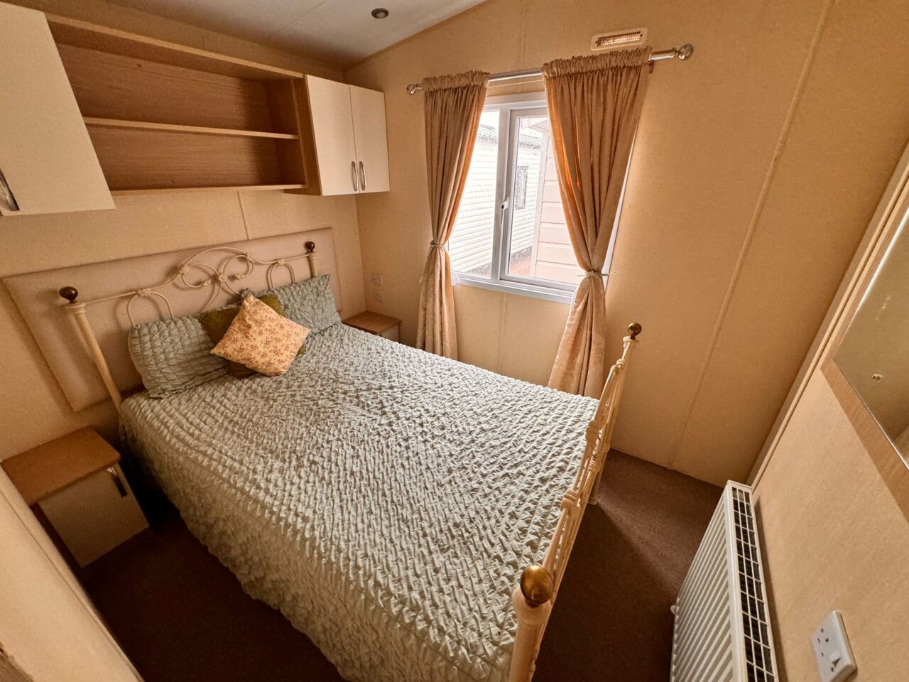 Regal Regency Static Caravan For Sale at Lyons Winkups